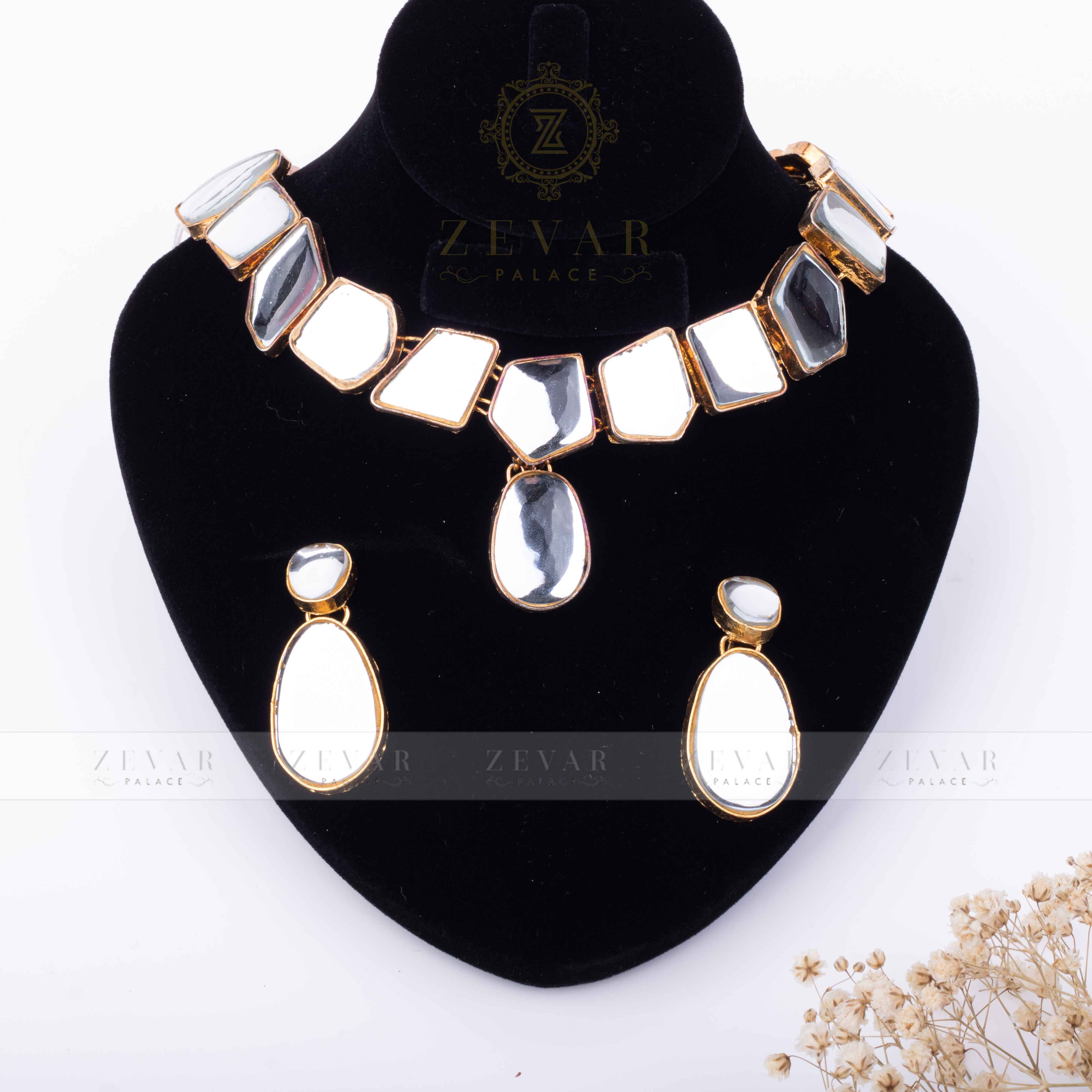 Stunning Kundan Set - 01 – ZevarPalace