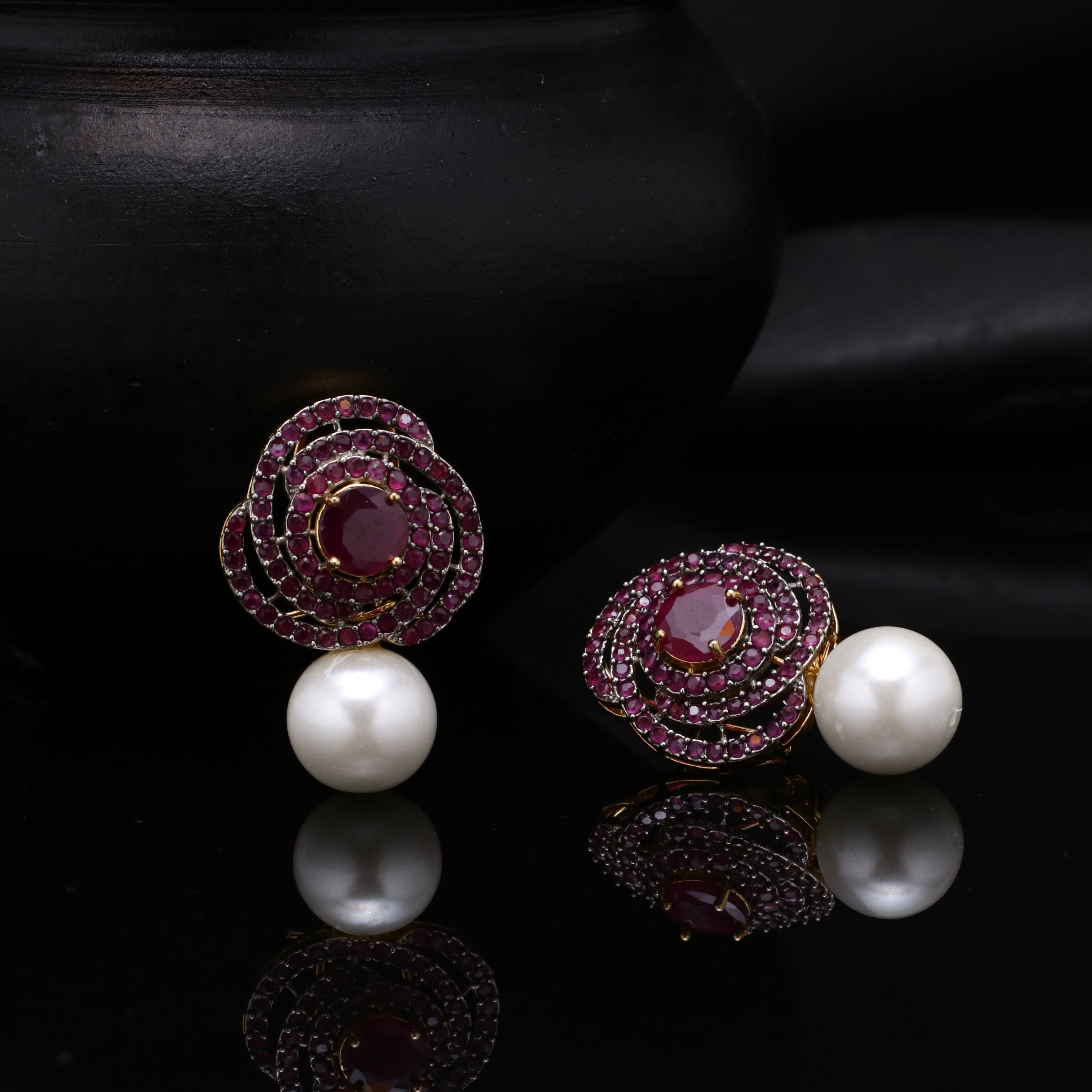 Alpha Studs – ZevarPalace