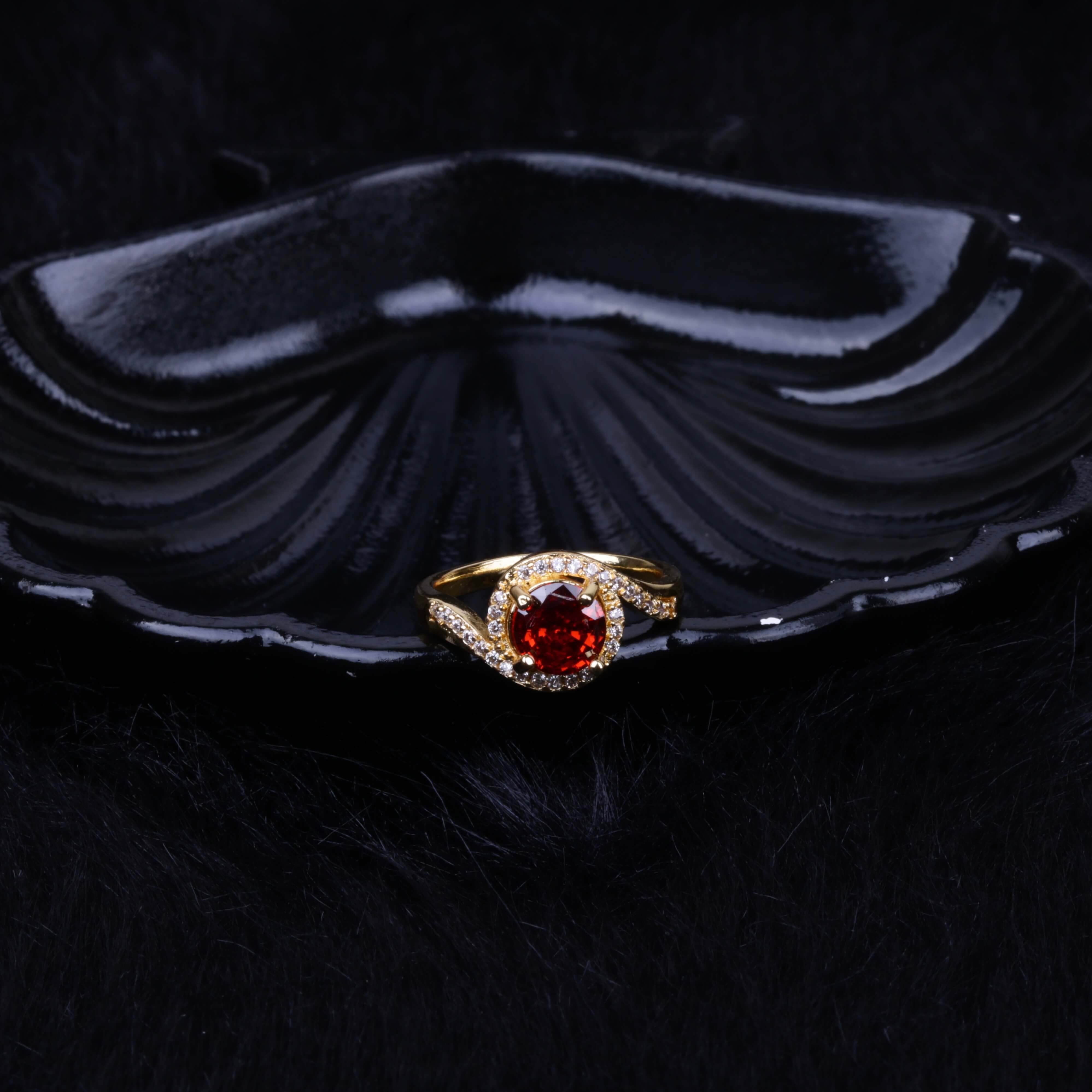 Stellux Diamond Ring